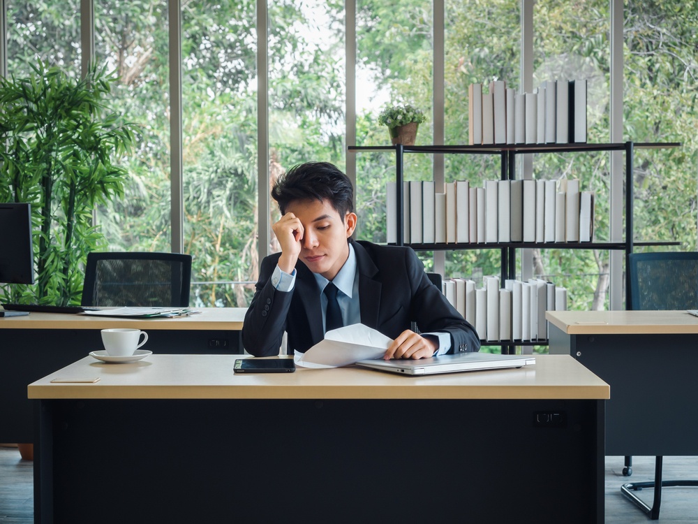 Absentmindedness prevents mindful leadership | Leadership Development Blog